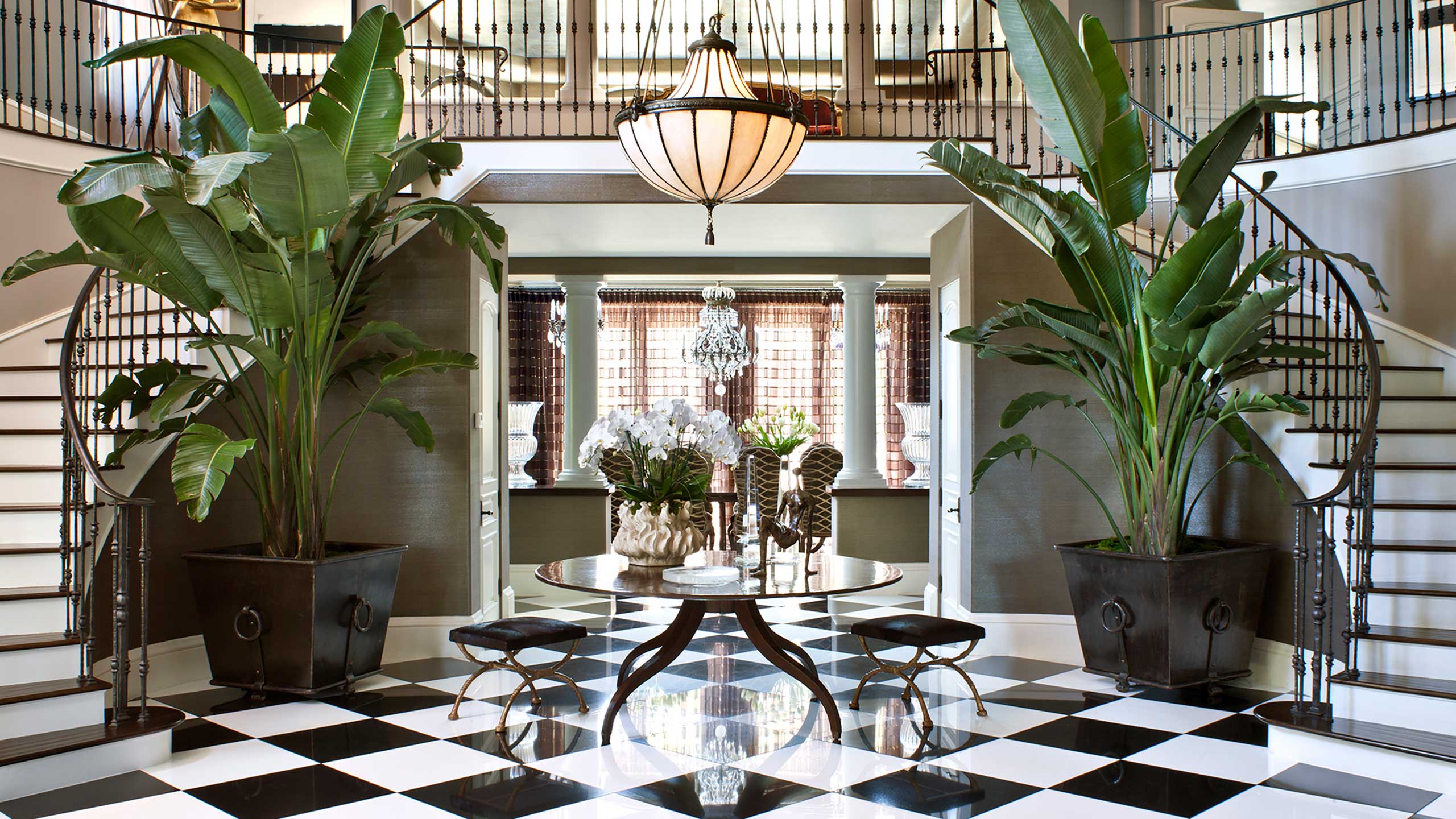 The Checkerboard Floor Has Made A Resurgence And Is Beautifully ‘Period ...